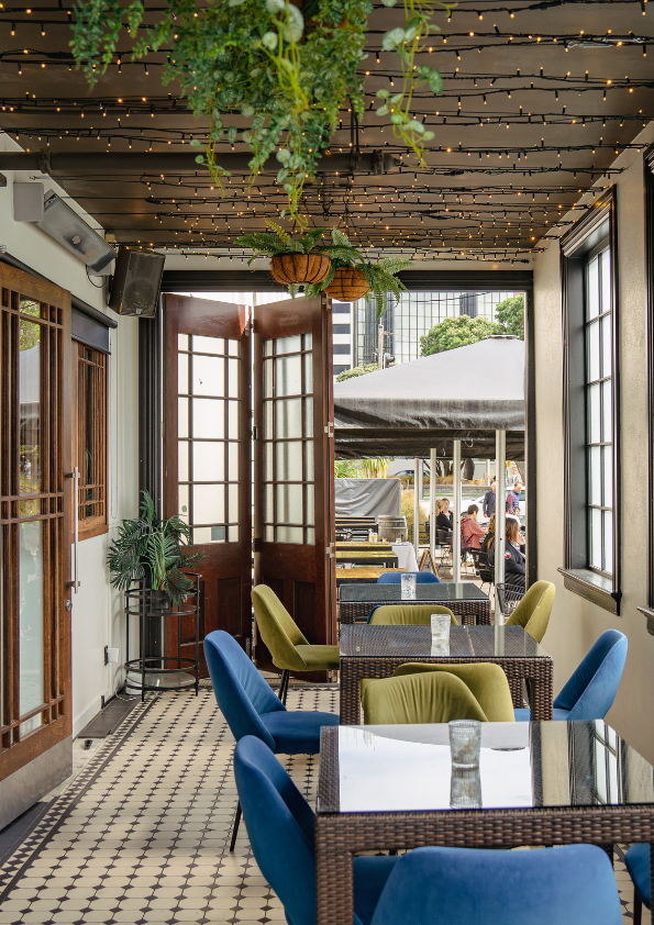 What's On - St. John's Bar & Eatery